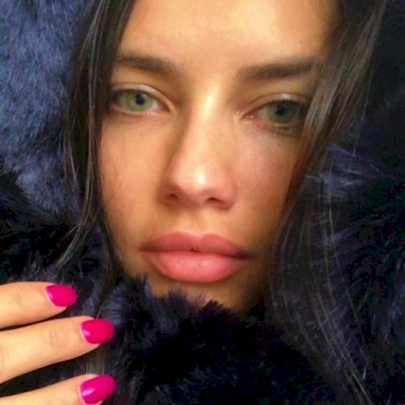 Adriana Lima горячие фото
